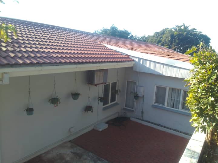 Unique House - Port Shepstone