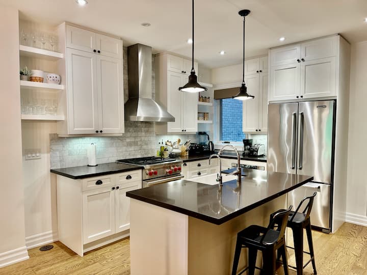 Office | Chef Kitchen | 2 Fireplaces | 4 Floors - Toronto