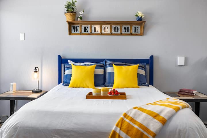 Charming Mountain Condo – Steps To Adventure - Breckenridge, CO