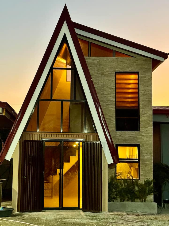 Relaxing Stay: Near Arqa Palms, Sonya’s Garden - Alfonso