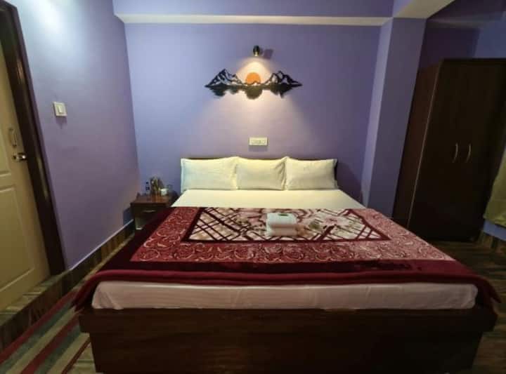 Sharthi Homestay Deluxe Room - Namchi