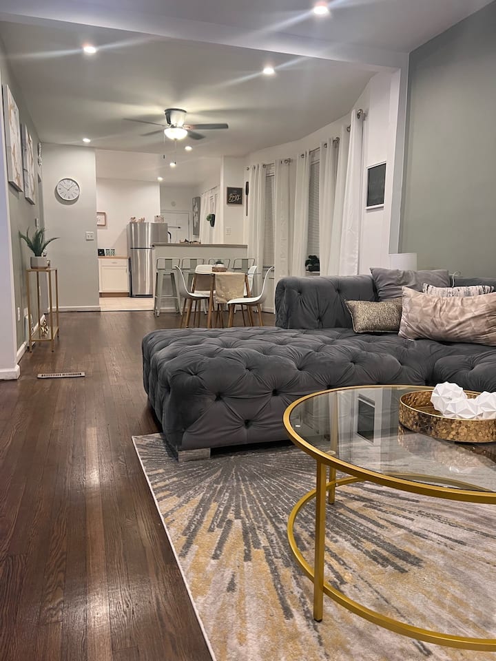 Green Living Detroit - デトロイト, MI