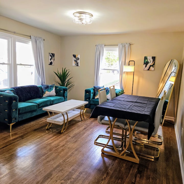 2bed, 1 Bath, Office,  King-size Bed, Laundry - Columbia, SC