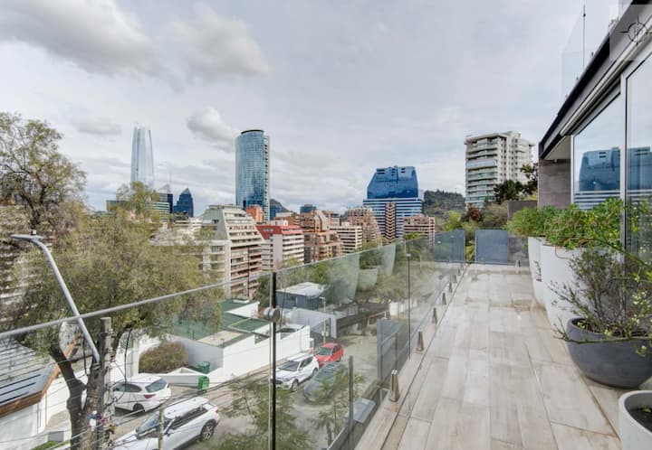 Increíble Casa Con Vista - Las Condes