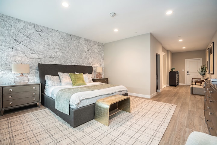 Private Condo With Bathroom - Bradenton, FL