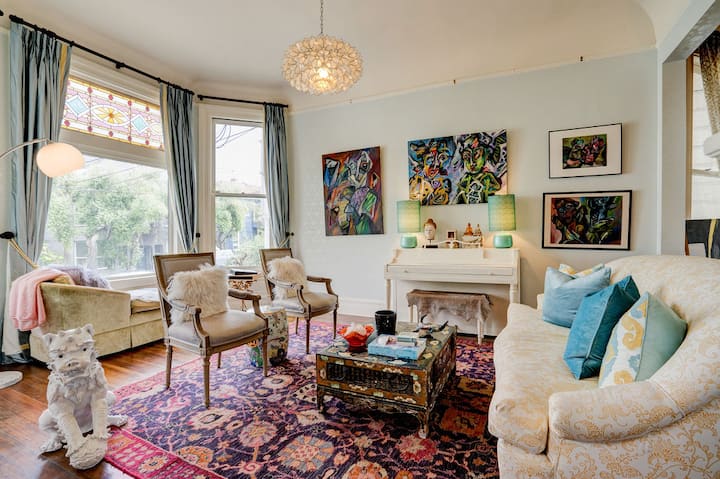 Ignite 2025 Attendees Welcome: Historic Victorian - San Francisco