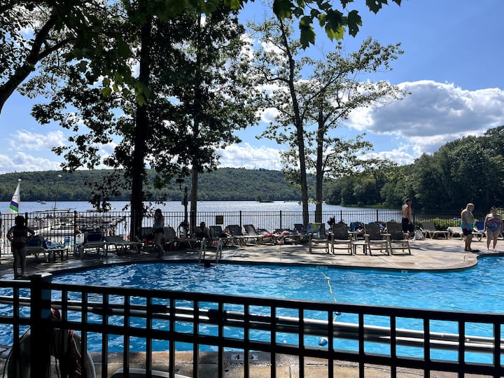 Snow Ridge Village + 6 Big Boulder Lake Passes - Split Rock Resort, Lake Harmony