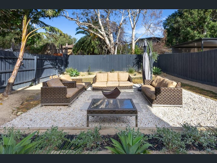 Beach Retreat Cocoon House - Australia