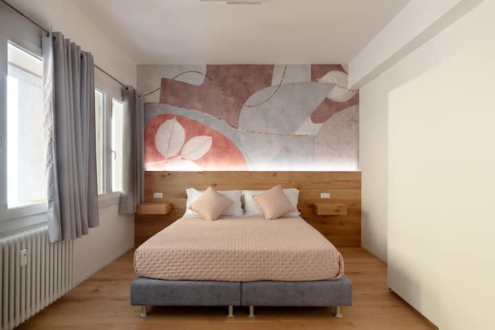 Fully Furnished Apartment Pink - Treviso