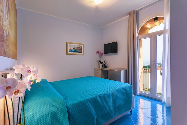 *Double Room Leoncavallo With High View - Ravello* - Atrani