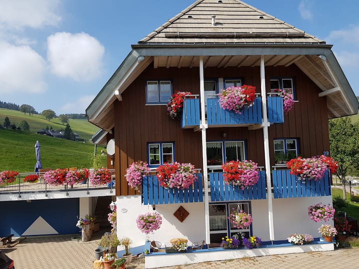 "Haus Adel" Ein Ferienparadies In Den Bergen! - Oberried