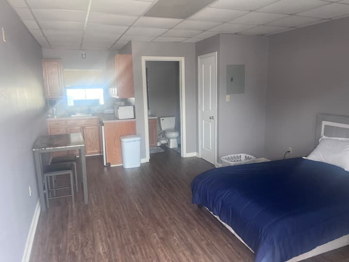 Bulldog Cabin - Tickfaw State Park, Springfield