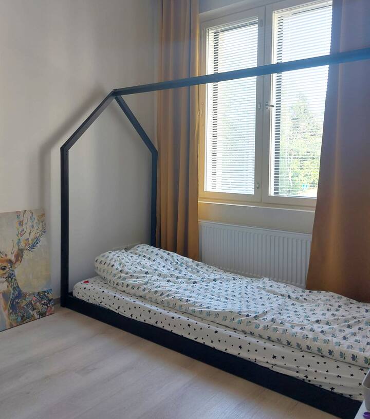 Single Bed Room In Modern Apartment - Helsinki