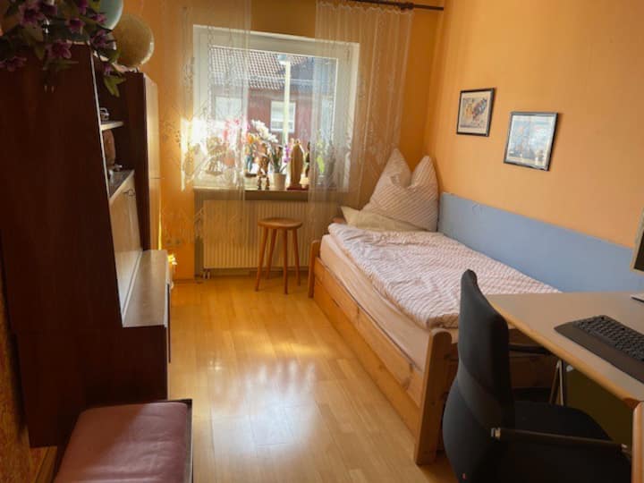 Gästezimmer In Ruhiger Lage - Neurenberg