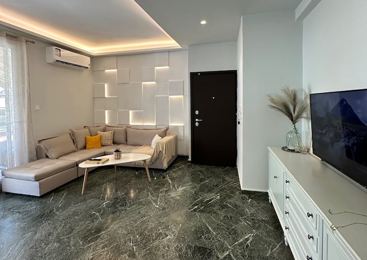 Eva's Urban Penthouse Close To Transport - Athènes