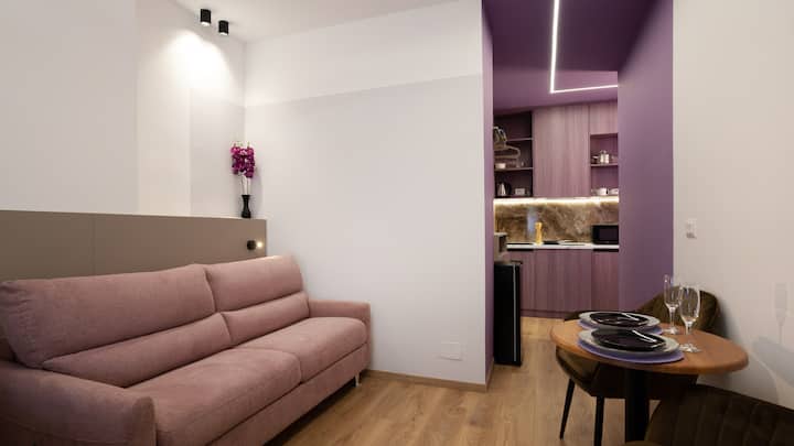 Cozy Studio -2 Min Walking From Skanderbeg Square - Tirana