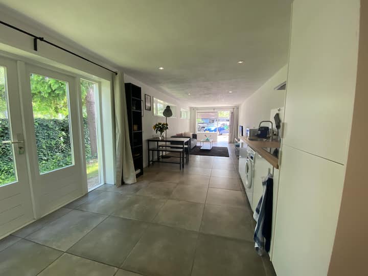 Gastensuite Eindhoven B&b Flora - Eindhoven