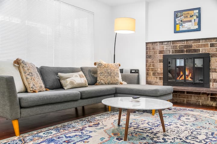 Seattle Cloud 2br Prime Location - Seattle, WA