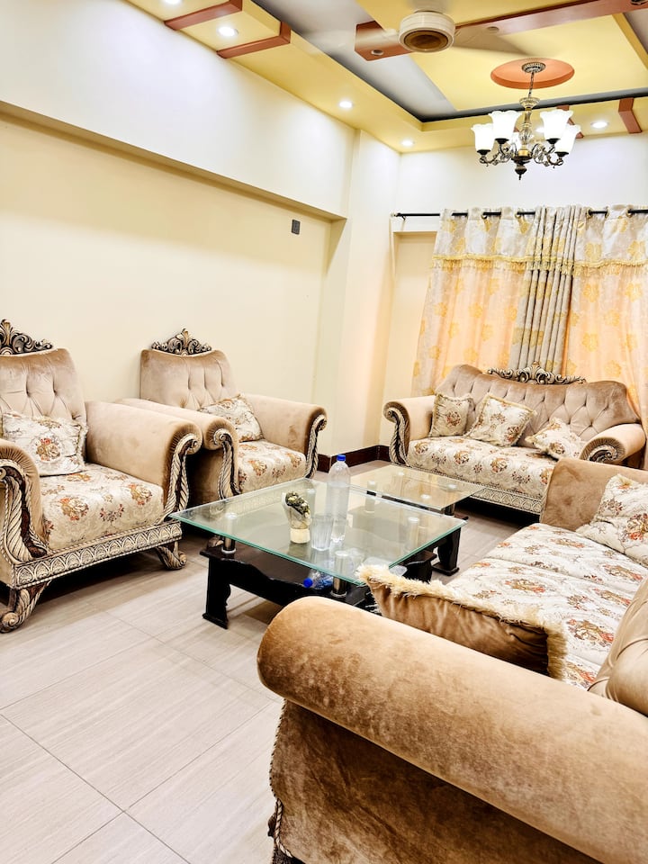 Luxury 3br Apt | 10 Min From Karachi Airport - Karāchi