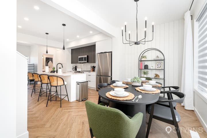 Glenwood Showhome | Sleeps 6 | Ac - Edmonton