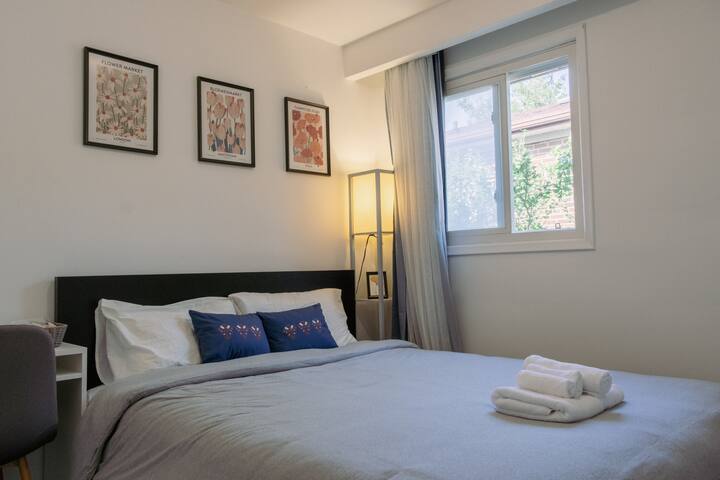 Cozy Corner - Private Two Bedrooms A & B - Toronto
