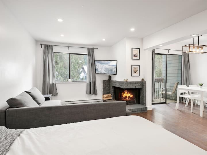 Whistler Peak - Freeparking Pet Friendly, Lake Ski - Whistler