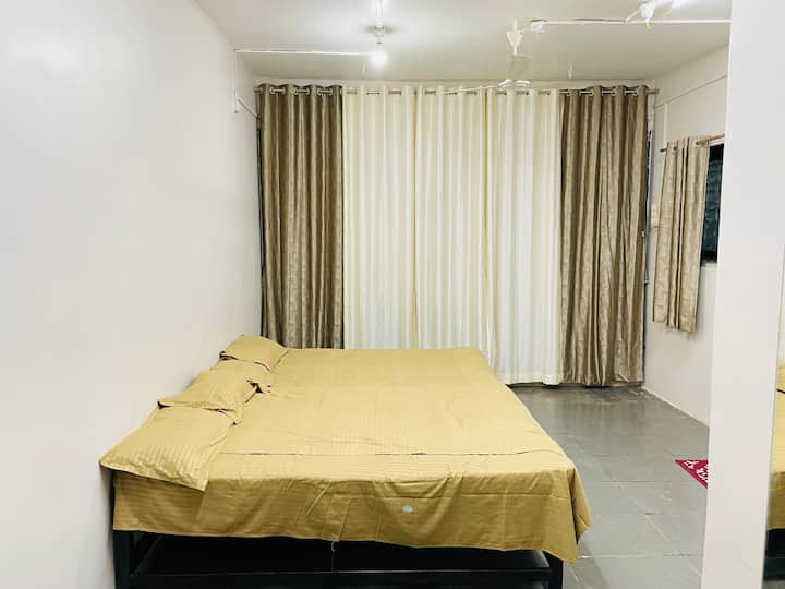 Maheshwari Bhakt Niwas And Homestay - Tuljapur
