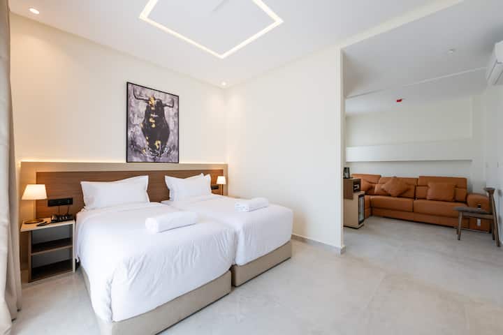 Hotel El Toro-suite Avec Balcon - Tangier, Morocco