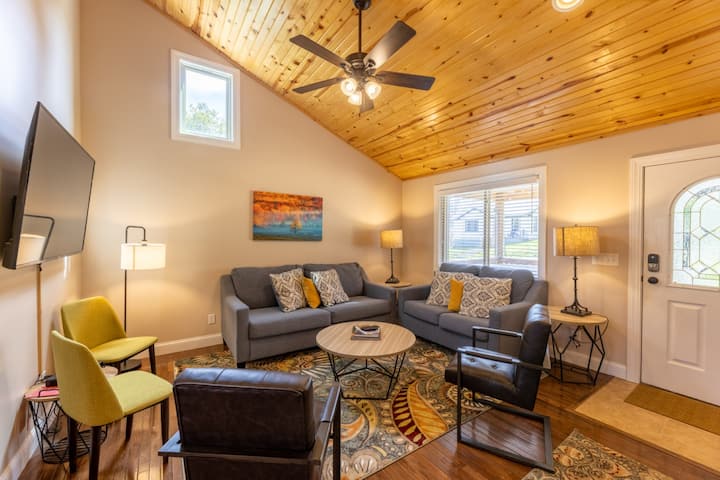 The Family Cabin | W/ Fire Pit - Fayetteville, WV