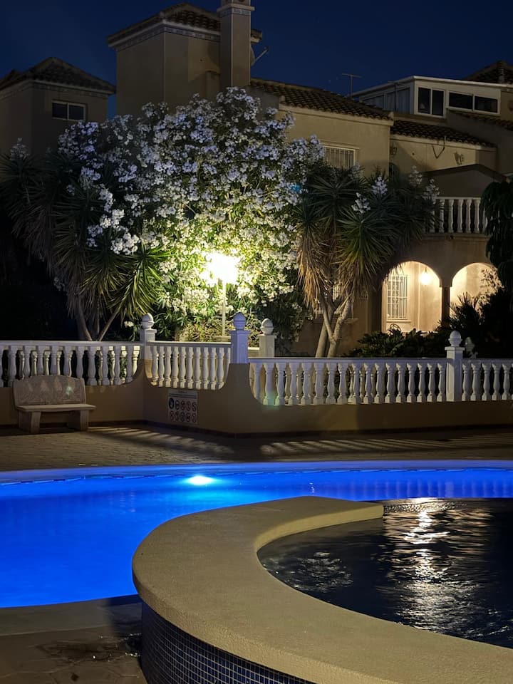 Villa Orihuela - Playa Flamenca