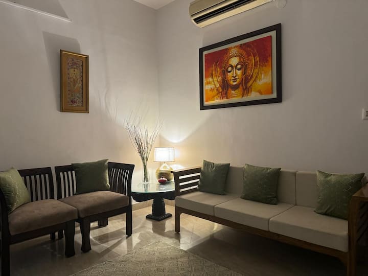 1 Bedroom Near Golf Course Metro | Noida Sector 39 - Noida