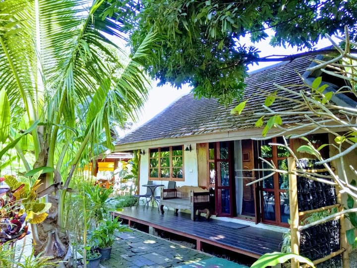 Bungalow Deluxe Près Rivière - Chiang Mai, Thailand