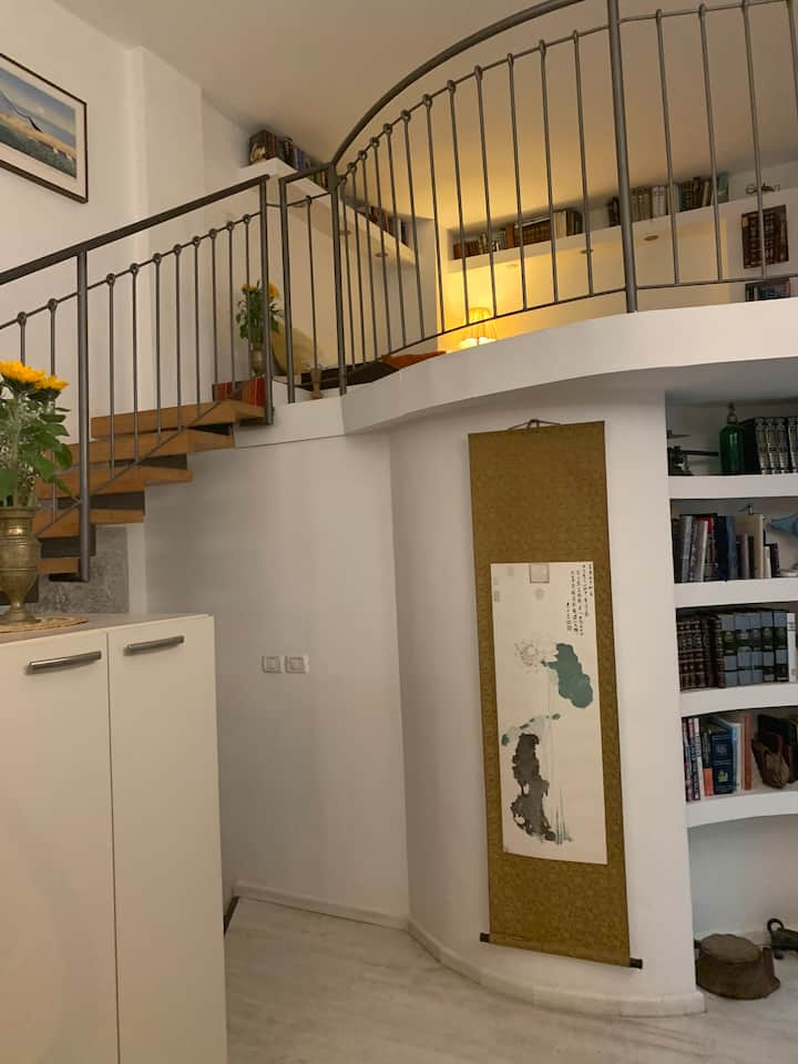 Retro-chic In Historic Nachlaot - Jerusalem