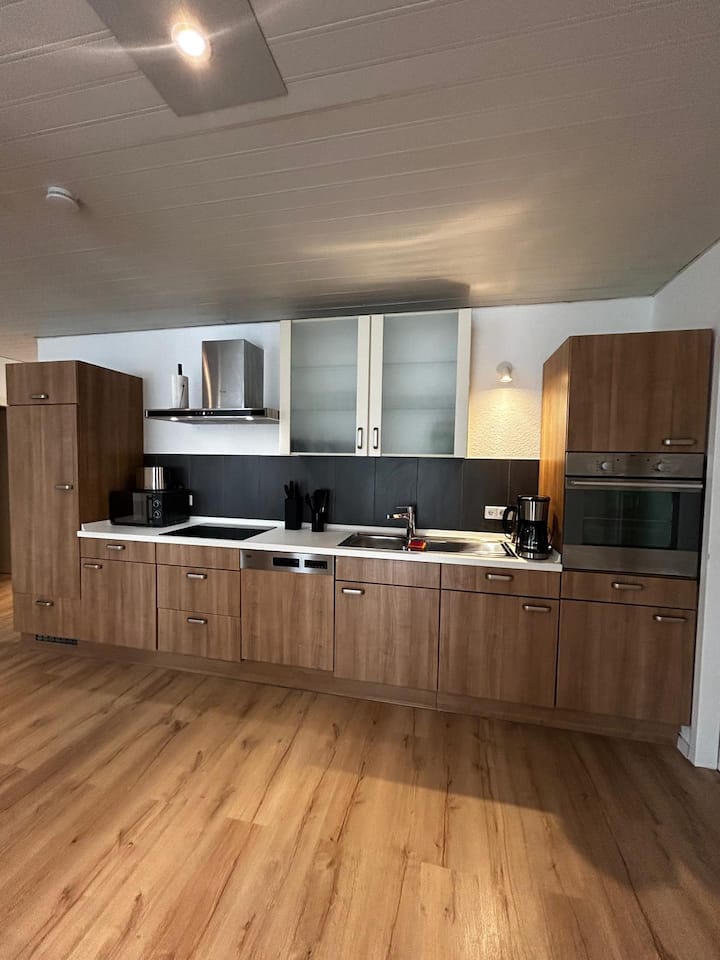 B2 Xxl I 150m2 I Neu I 8p I - Mettingen