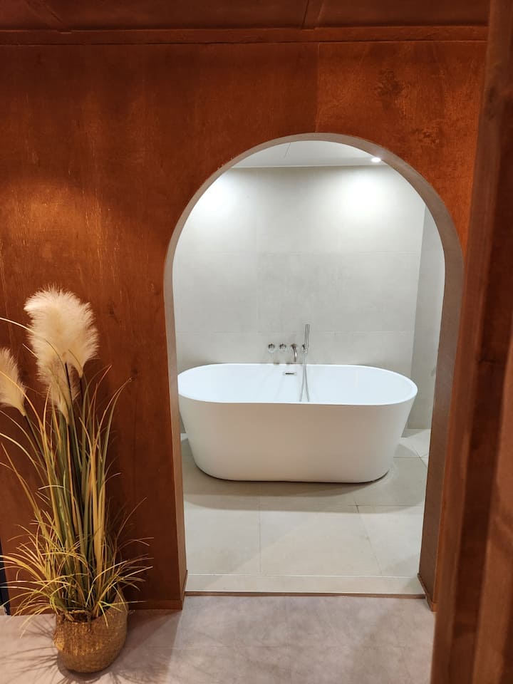 서정적인 호텔 청주(Type_c)/2~3인/청주터미널 - Daejeon