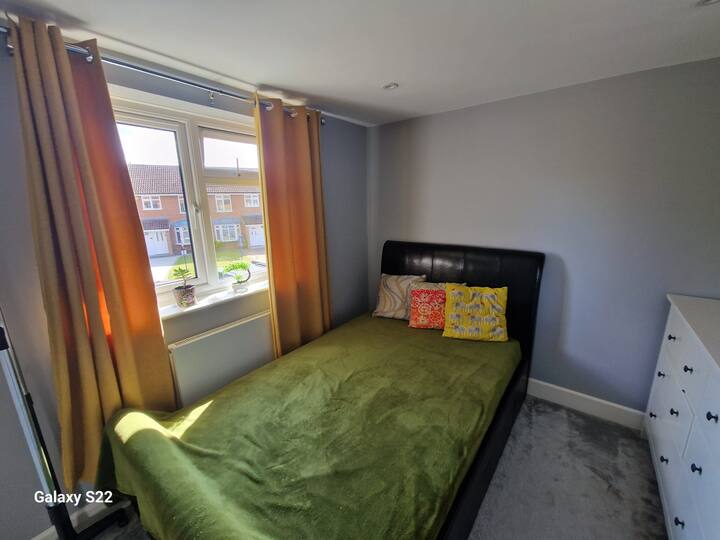 Nice Home For Stay - Basingstoke