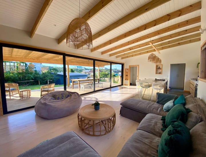 A Modern 'Surf Shack' In Cape St Francis - Saint Francis Bay