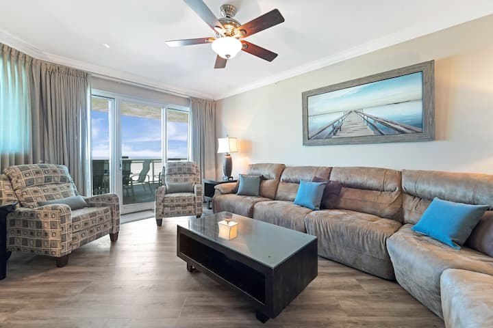 Oceanfront, Family-size 4bd/3ba @ Ocean Vistas 502 - Daytona Beach, FL