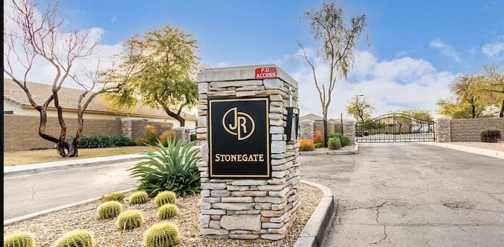Arizona Getaway In Johnson Ranch - San Tan Valley, AZ