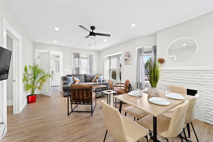 Explore North Park From Spacious 3br+parking+yard! - San Diego, CA