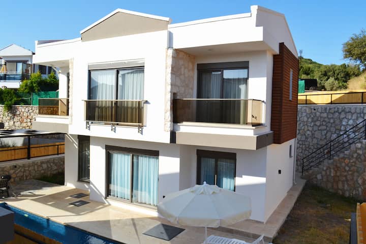 Doğa İçErisinde, 8 Kişilik Villa - Kaş