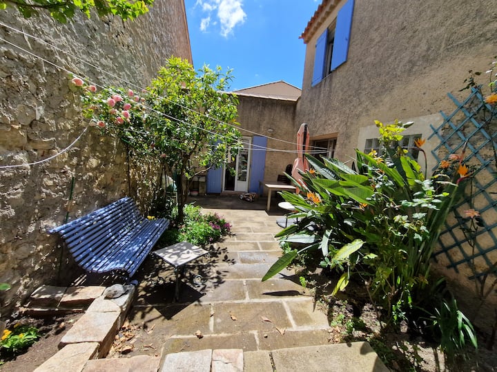 Grande Maison Au Cœur Du Village - Narbonne