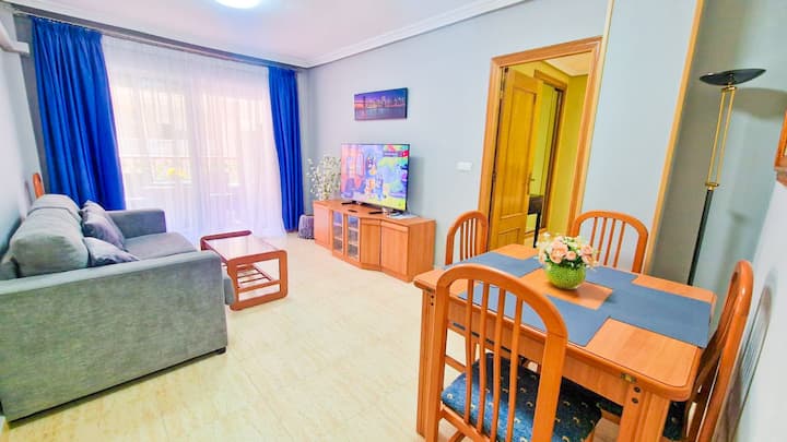 Sunny & Charming Apartment Near Park And Beach - Torrevieja