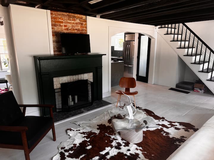 Modern Historic Home In The Country - Eastport, NY