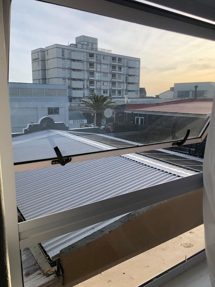 All-in-one Apartment - Somerset West