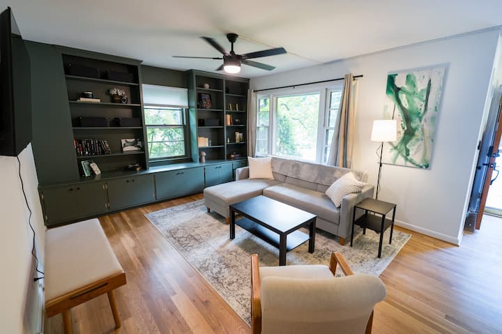 4br Home, Long Stays Near Uva W/ Laundry, Parking - Charlottesville, VA