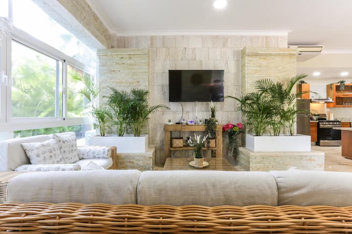 Luxuryspacious, Wi-fi, Ac, Beach - Caribbean