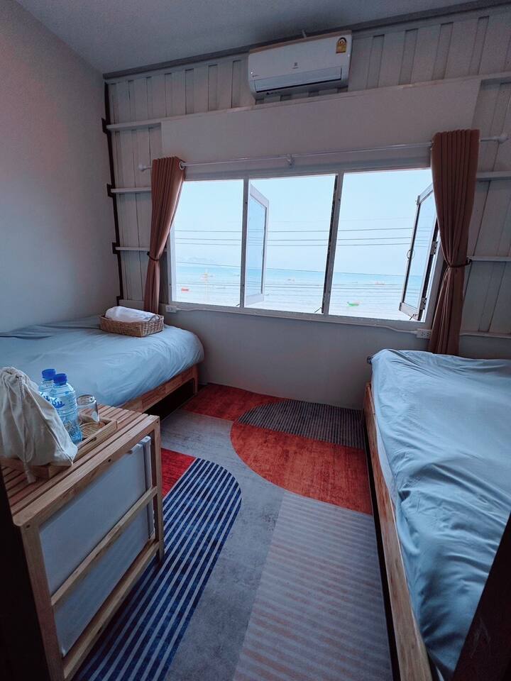 Hostel 126 Café & Bar ( Sea View / A2 ) - Prachuap Khiri Khan