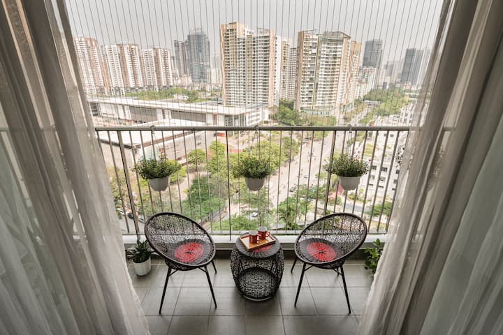 Spacious Vinhomes D'capitale/3brs - C7/pool & Tub - Hanoi