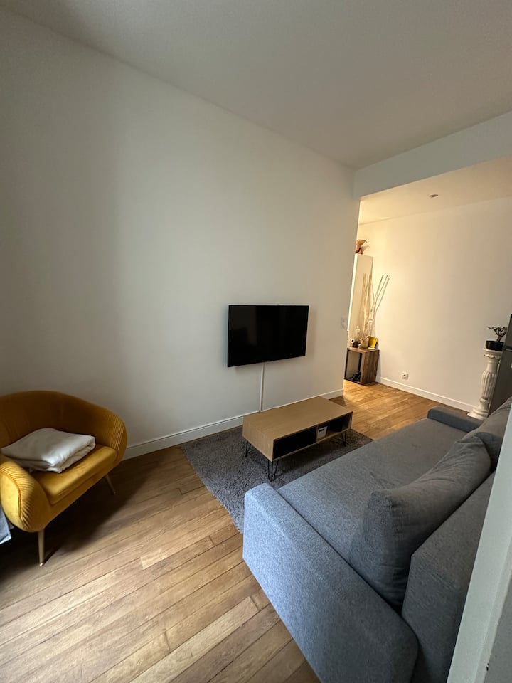 Paris Champs ÉLysées - Paris